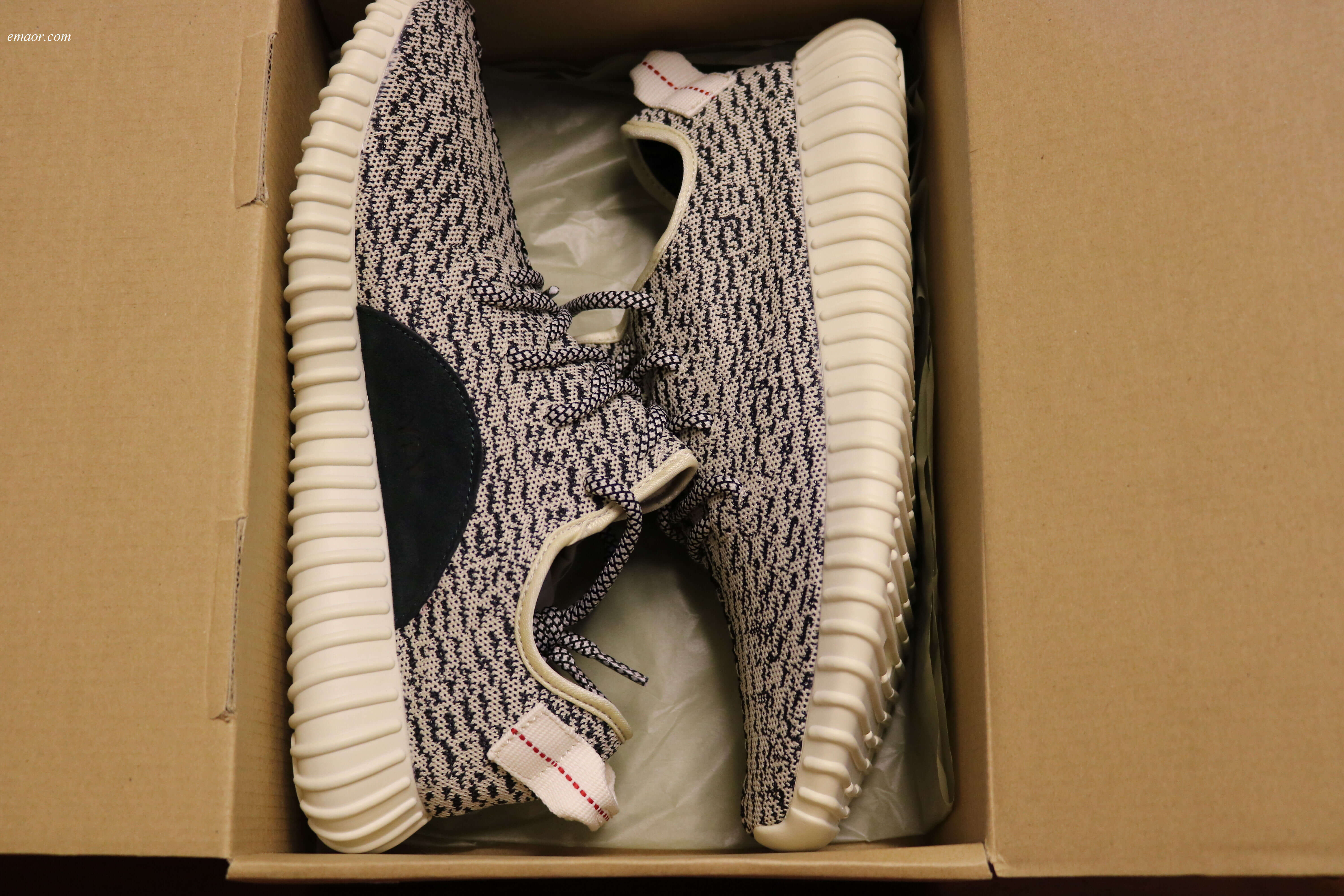 Yeezy 350 V2 Clay Summer Sports Male Lightweight Shoes Yeezy 350 V2 ...